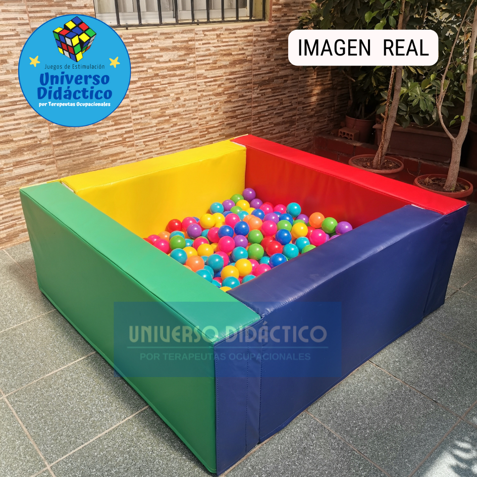 Piscina de Pelotas Cuadrada Medianas – Universo Didáctico